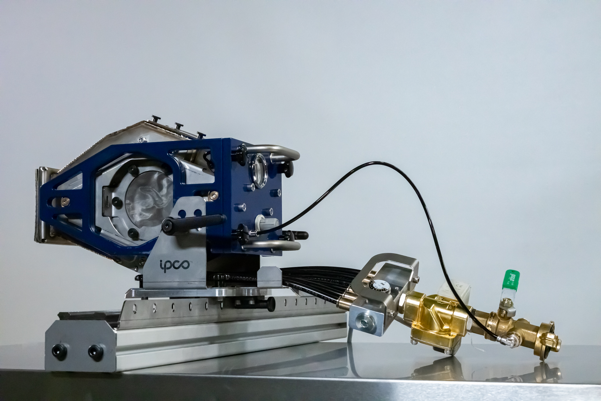 IPCO Shotpeener Pro - fast, efficient flattening of deformed steel ...